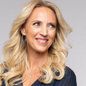 The Podcast Connector welcomes Dr. Robyn McKay as a VIP client ...